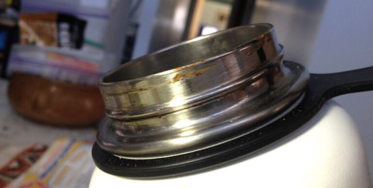 How Do You Deep Clean a Hydro Flask?