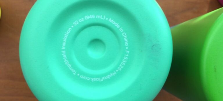 real-hydro-flask-bottom-spearmint - Hunting Waterfalls