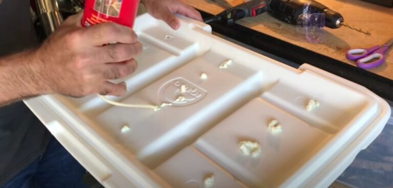 10 Ways To Insulate a Cooler So It Holds Ice Longer: DIY Yeti