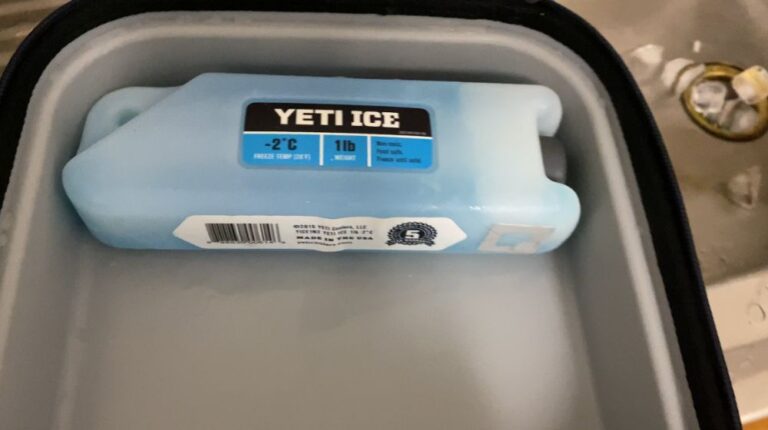 yeti-ice-pack-brick-in-hydro-flask-lunch-box - Hunting Waterfalls