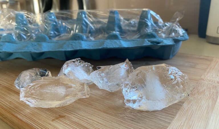 11 Genius Ways To Make Ice Cubes Without A Tray
