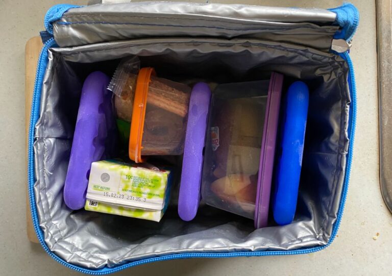 Where Should You Put Ice Packs In Your Lunch Box or Bag?