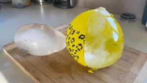 11 Genius Ways To Make Ice Cubes Without A Tray