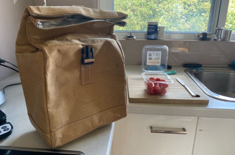 How Do Insulated Bags Work To Keep Food Cold/Hot?