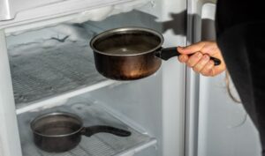 6 Easy Ways To Melt Ice Fast In Freezer (10 Minute Defrost)